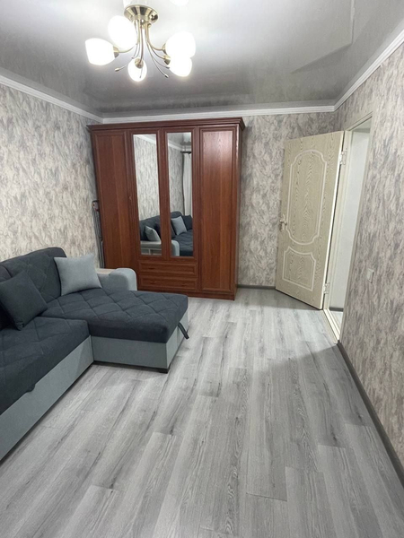 1/4/5, на Новомосковской