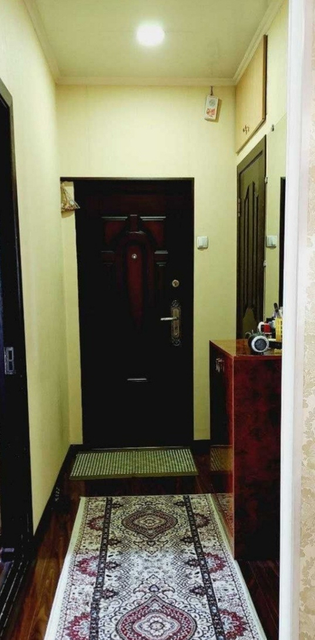 Yunusobod 8 kv 3*4/3/4 Uy Ipotekaga sotiladi