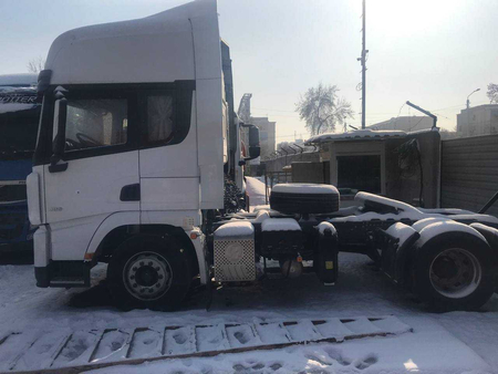 SHACMAN Х5000 4x2 тягач (АМТ)+Автовоз трелер 8та машина сигади,