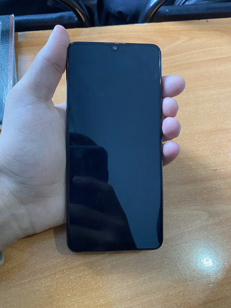 Samsung A 32  ideal