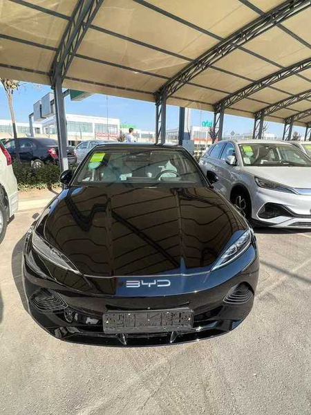 BYD Seal 2023 электромобил 550 km sotuvda tayyor