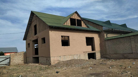 Шахрисабз шахар Октош махалласидан янги курилган Уй сотилади