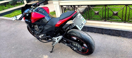 Мотоцикл 800сс Кавасаки z800