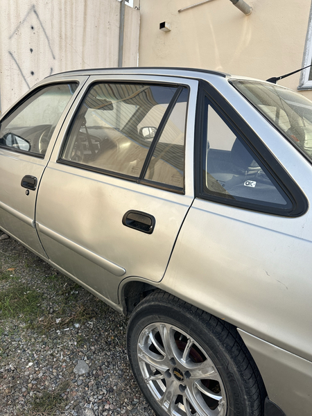 Nexia 2 moshina soyiladi