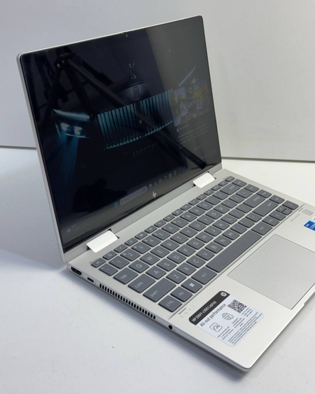 HP Envy X360 Core i5 1335U, Dasturchilar uchun maxsus. Sensorniy ekran