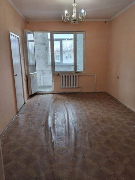 Юнусобод-13 2/4/4 метро линия