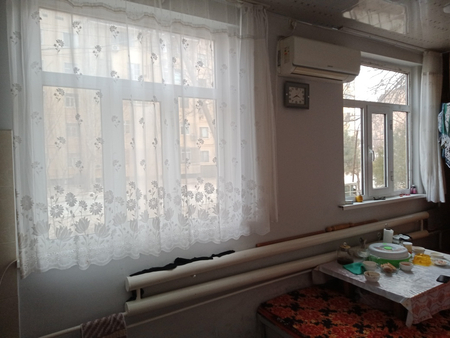 Продается дом 23 мкр 1 этаж 3 ком с ремонтомн