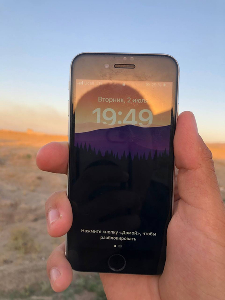 iphone  se  2020