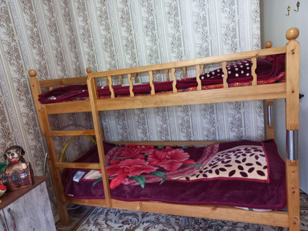 Продаётся 2 этажный кровать
