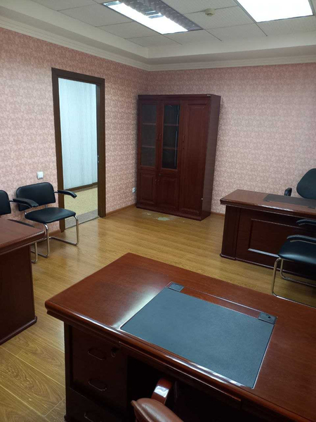 Сдаются помещения под офисы в бизнес центре Сити лайн