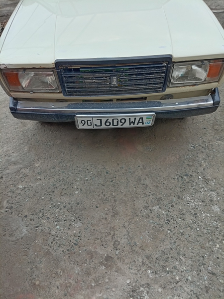 Автомобиль Ваз 2107