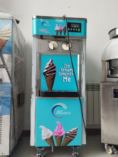 Mijozlarimiz uchun freezer aparatlari yetib keldi