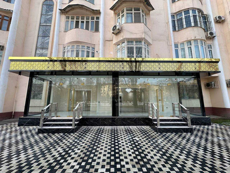 СРОЧНО Сдаётся в Аренду ЕВРО ОФИС 90м2+70м2 подвал вдоль дороги !