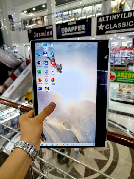 Sensorli Lenovo Yoga x360, 12oy kafolati bilan SKIDKADA SHOSHILING