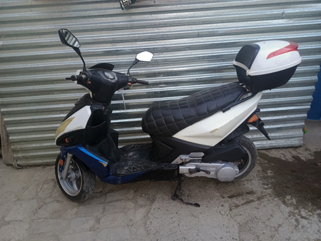 Srochni sotiladi pul kerak