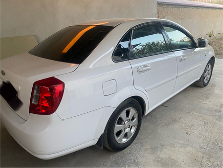 Chevrolet Jentra