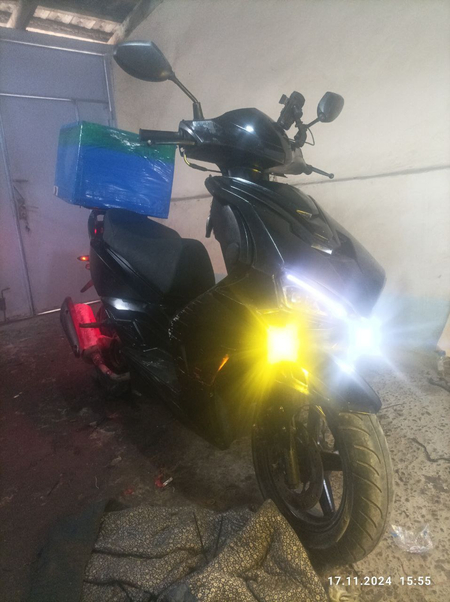 срочна продаёться скутер 150 кубовый