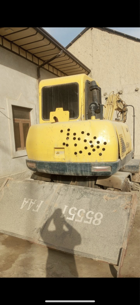 Hyundai 55 ekskvatori sotiladi