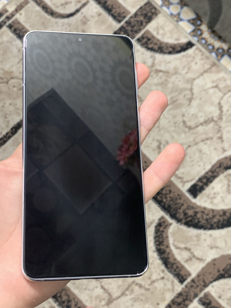 S21+ samsung holati ideal