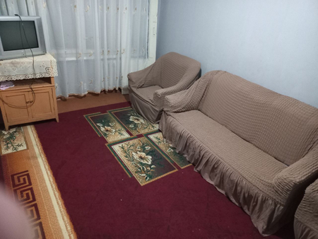 2 комнат на Ц 5 Алайский с обстановкой