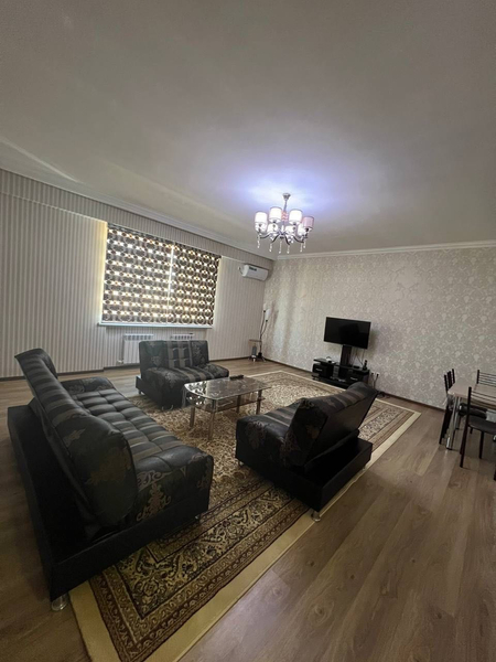 Golden House Продается 3 комнатная квартира ремонт Ц-2 Алайский рынок