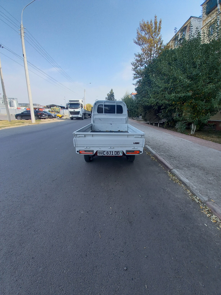 Labo sotiladi obmen bor