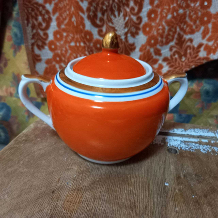Продам сахарницы фарфоровые