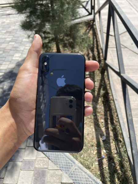 Iphone X сотилади