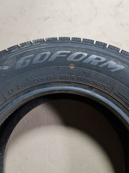 Зимние шины 215/70 R15 Новые не езженые.