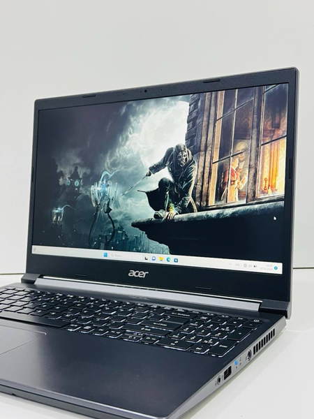 Lenovo IdeaPad Gaming Ryzen 7 5800H. GTX 1650 4GB. Kuchli ishlar uchun