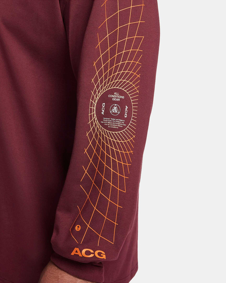 Nike ACG Manhole Mens Long-Sleeve T-Shirt. Размер M / L (54)