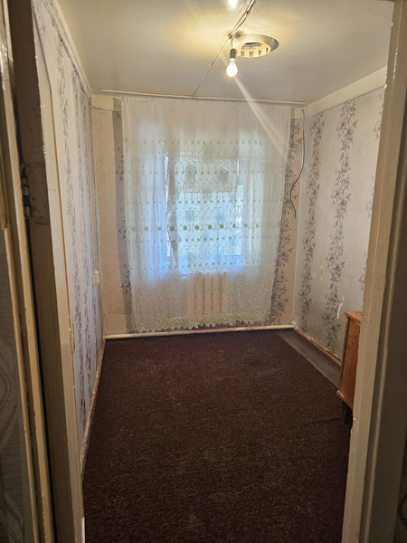 Сдаётся квартира Сергели спутник 6 2х комнатная 1этаж 250у.е