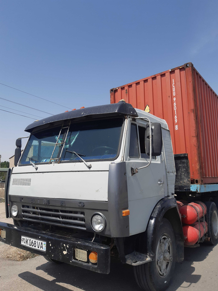 Kamaz sotiladi xolati yaxshi