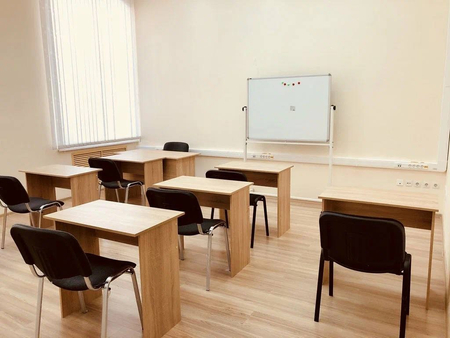 O'quv markazingiz uchun parta-stollar