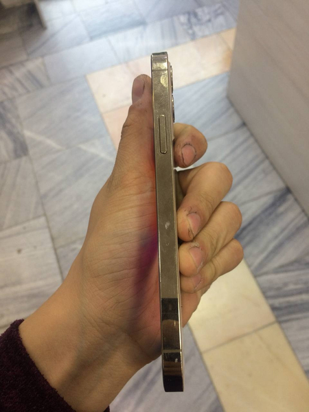 Ayfon 12 pro gold