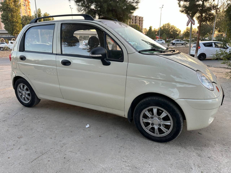 Matiz super  2015 yil gazli 150 min yurgan 3850$