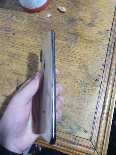 iPhone X max 256 dak Karob yo garantiya beriladi gold