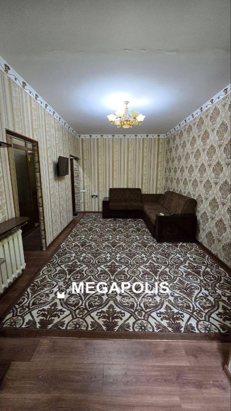 9 квартал 1в2/4/4 Балкон 1.5х3 Райхон кафе
