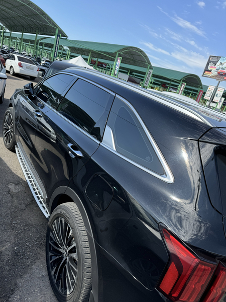 Kia sorento uchun yon paroglari keldi (zinalari)