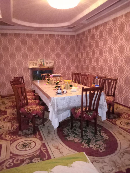 Uy sotiladi srochna