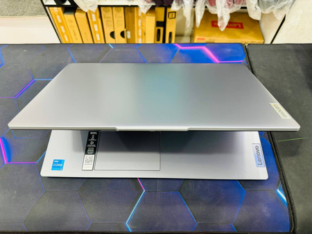 Lenovo Ideapad 3 Core i5-13450H 8GB/512GB