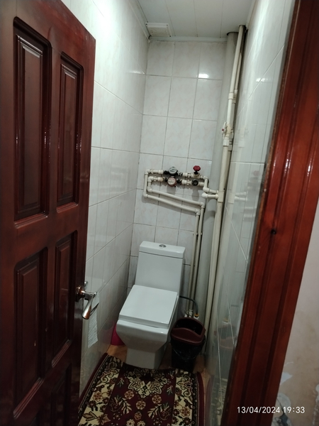 Продаётса квартира 3 комнитний