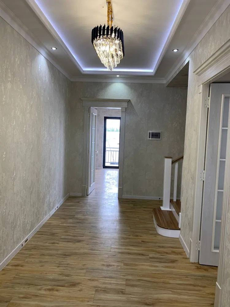 Продается Евродом ,Учкахрамон ( С30 )
