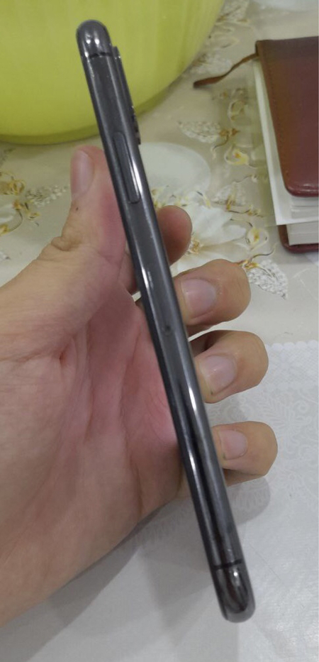 Iphone x ideal 64 gb face iwlidi 200$