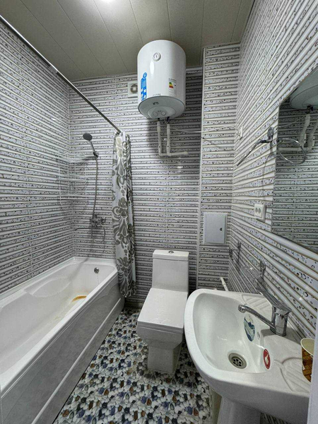2 xonali 4 qavat 5 qvatli g’ishtli dom 60m2
Manzil: 5-mkr