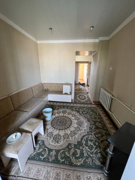 Срочно продается 4х комнатная квартира 100m2