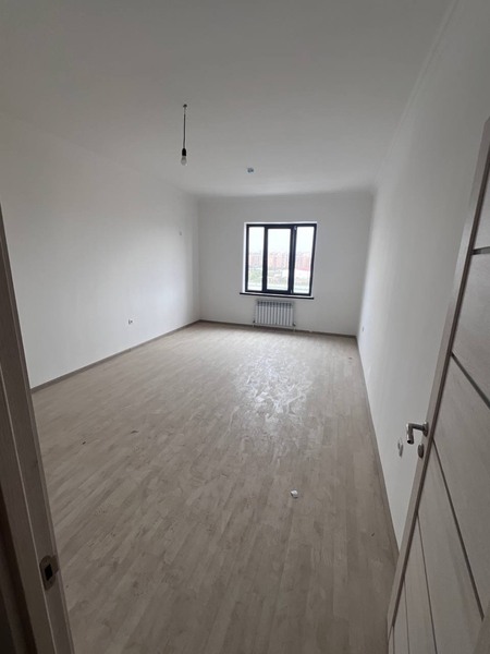 Sergeli Yangi darxon 2 xona arenda pustoy 300