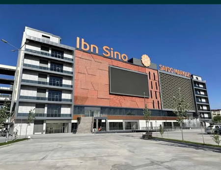 Do’kon sotiladi (Stroymart, Ibn sino savdo markazi)
