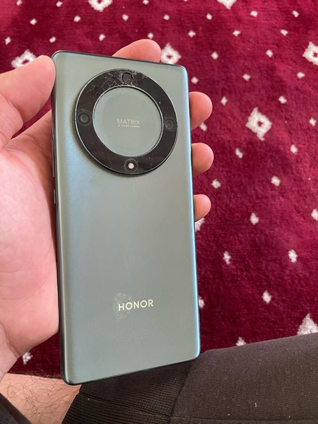 Honor 128 gb kar dok bor
