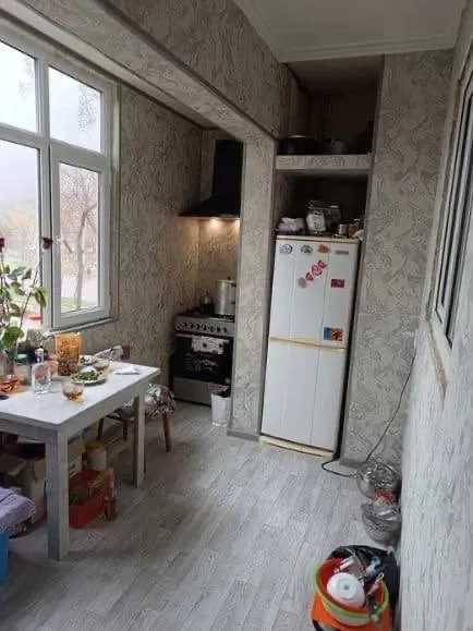 Продам 1 комнатную 42м2 с новым ремонтом на Чиланзаре